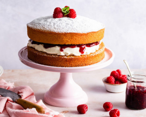 Summer Bliss: Dive Into Our Favourite Sponge Cake Recipes
