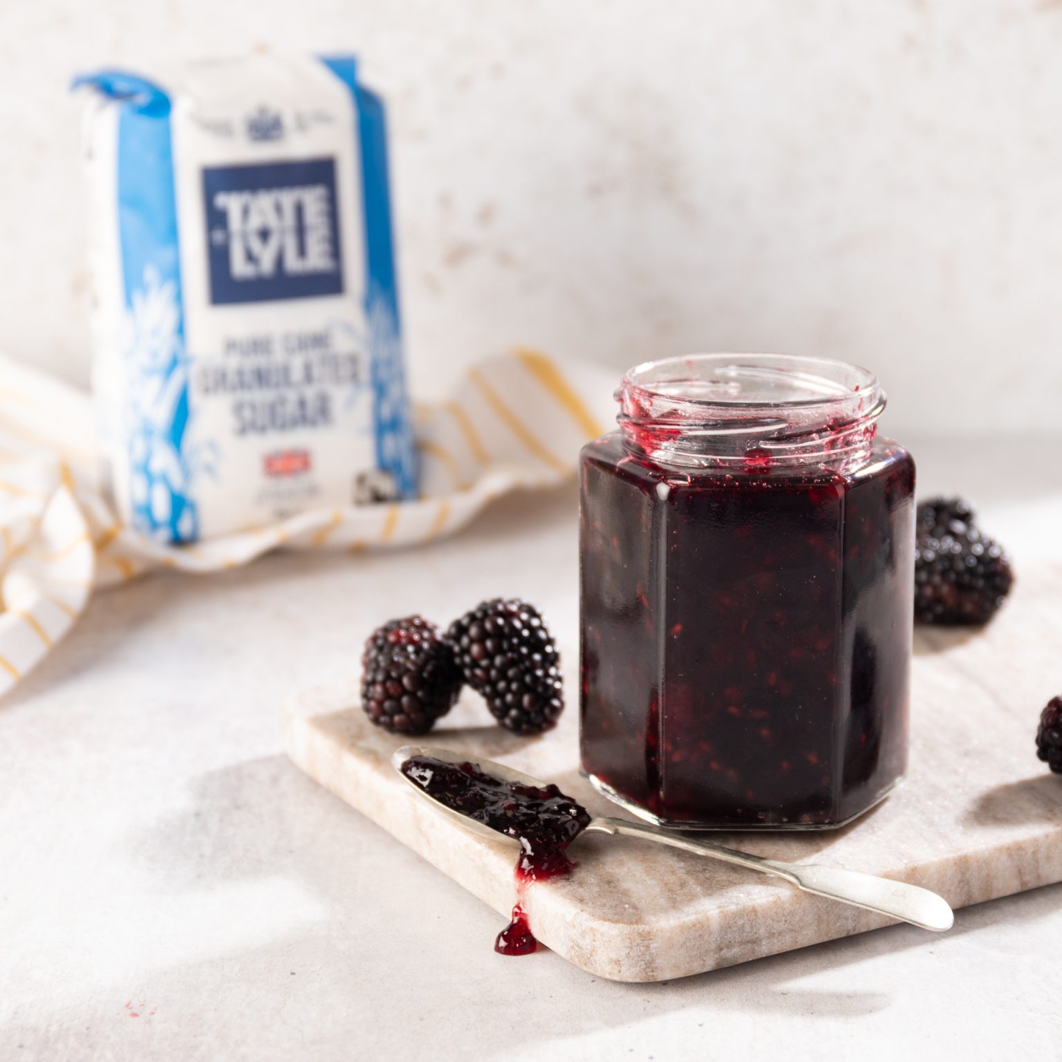 How To Make Jam: Top Tips, Tricks & Recipes