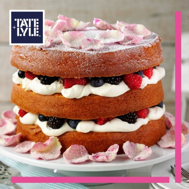 Lemon Meringue Cupcakes Recipe | Tate and Lyle Sugars